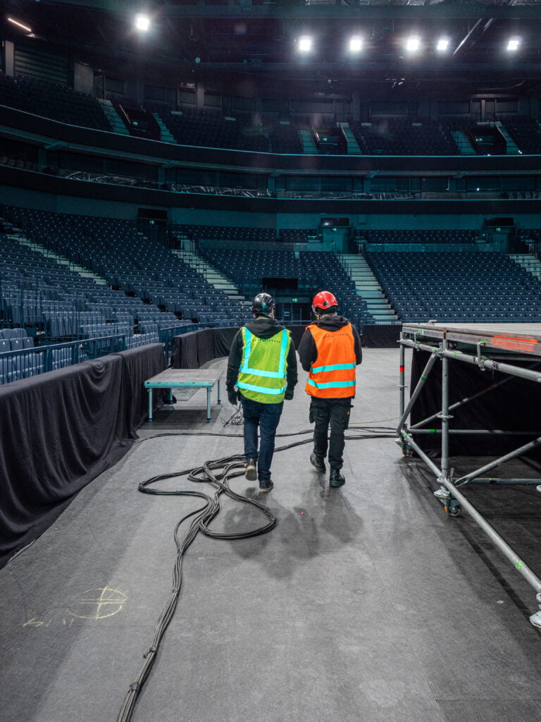 Aku’s Factory - Akun Tehdas